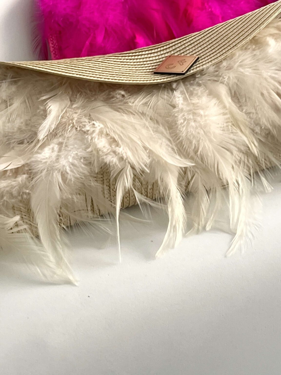 Cartera de Rafia con Plumas | Carmen Fernández Moda